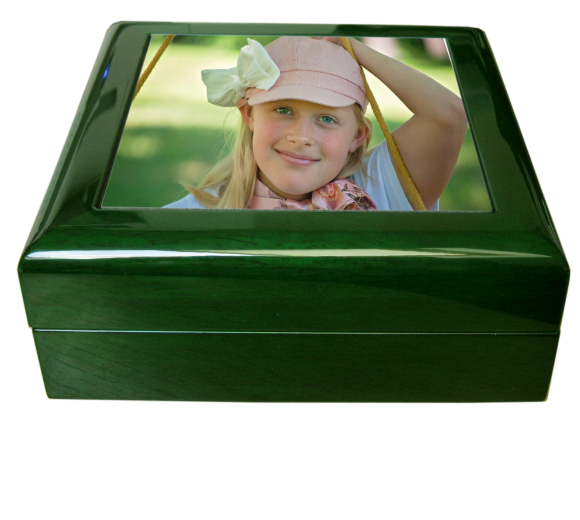 Green square wooden keepsake box